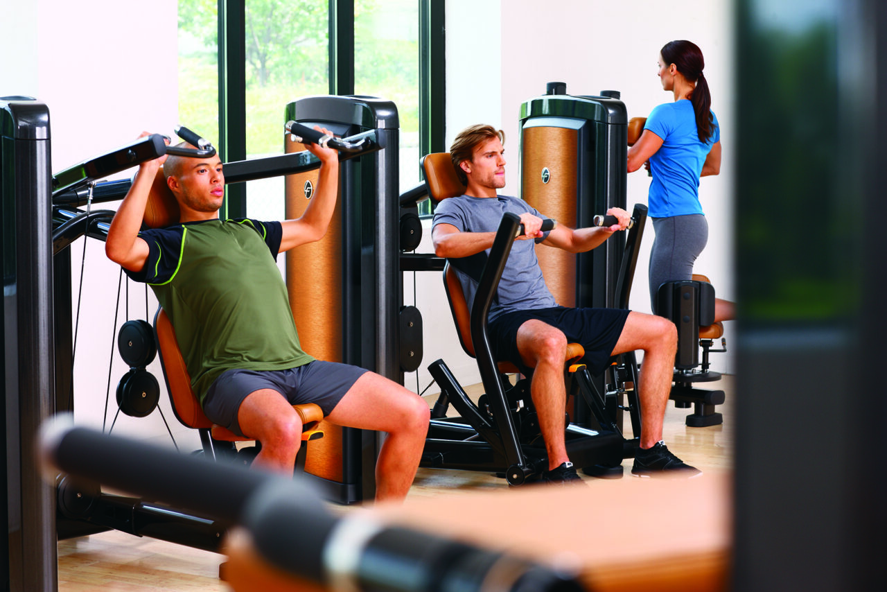 Treningsapparater for trening av overkropp | Fitness Brands